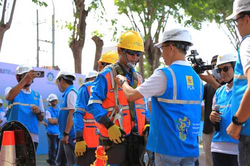 Peringati Bulan K3 Nasional, PLN Gelar Inspection Day Serentak di Indonesia | Harian Bhirawa Online